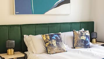 Apartamento Superior | 2 quartos, secretária, ferro/tábua de engomar, Wi-fi grátis