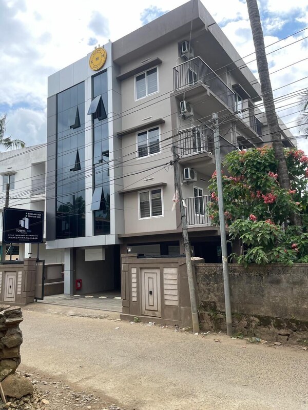 Town Inn Apartments - Perintalmanna