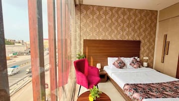 Quarto casal ou duplo | Escrivaninha, Wi-Fi de cortesia