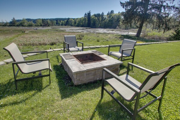 Puget Sound Views, 8.5 Acres! Luxury Outdoor Oasis - Kitsap Memorial State Park, Poulsbo