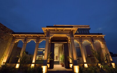 Yashvrinda Hotel and Resort