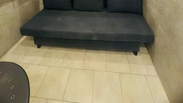 Quartos à prova de som, ferros/tábuas de passar roupa, Wi-Fi de cortesia