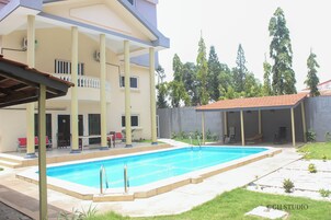 Piscina externa