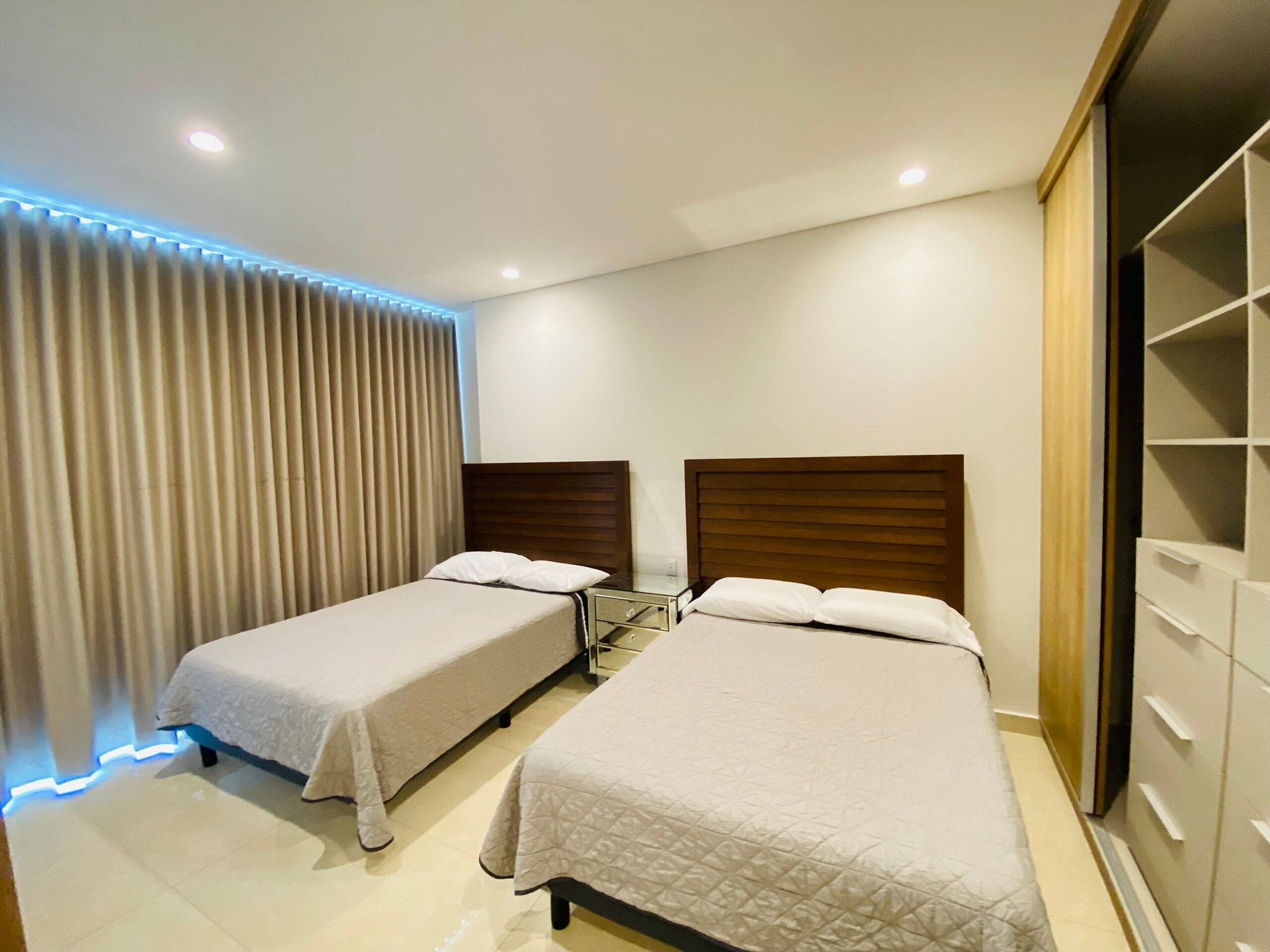 Apartamento Deluxe | Ferro/tábua de engomar, Wi-fi grátis 