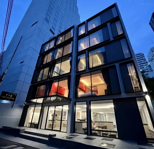 T2 The Portal Sukhumvit - Bangkok