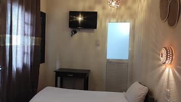 Quarto casal conforto | Wi-Fi de cortesia, roupa de cama