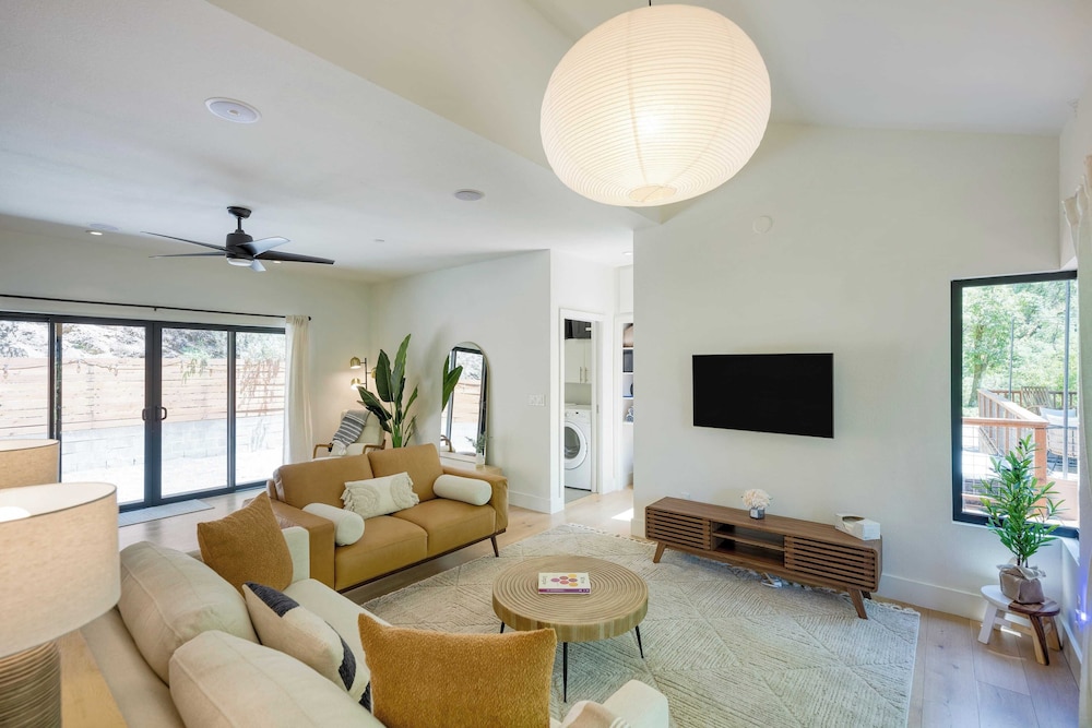 Mill Creek By Avantstay Modern Design, Patio, Hot Tub - Healdsburg, CA