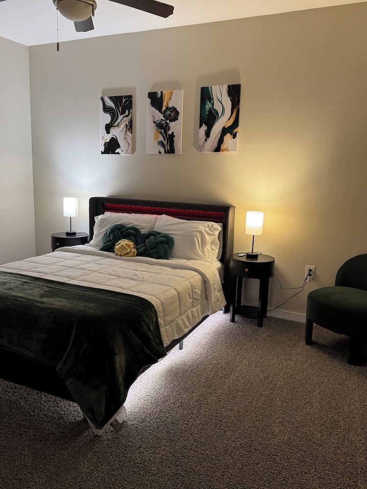 Charming 2-bedroom Apartment With Fitness Room, Wifi In Enchanting Killeen - Killeen, TX