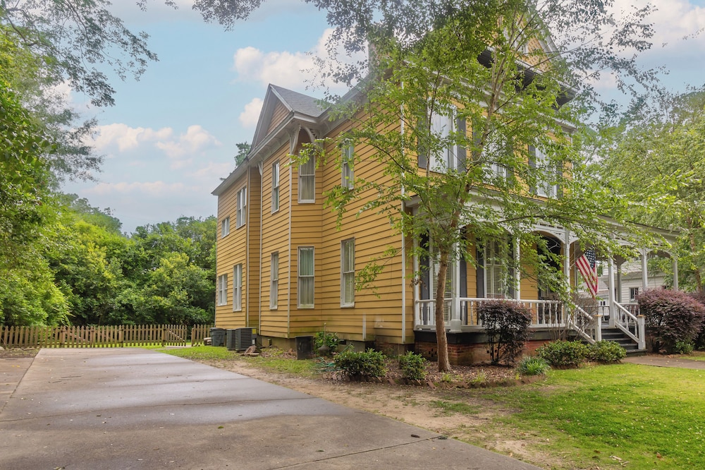Columbus Goldfinch Mansion - Columbus, GA