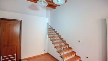 Apartamento, 2 quartos, varanda | Sala de estar