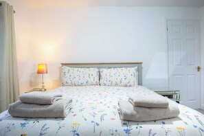 Casa | 3 quartos, Wi-fi grátis, roupa de cama fornecida 