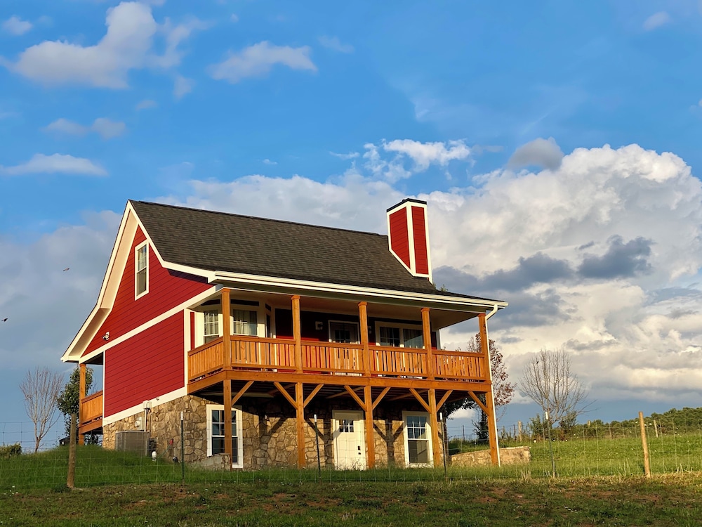 Shepherd's Lodge - Asheville, NC
