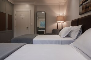 Quarto Twin Executivo | 1 quarto, cofre no quarto, secretária 