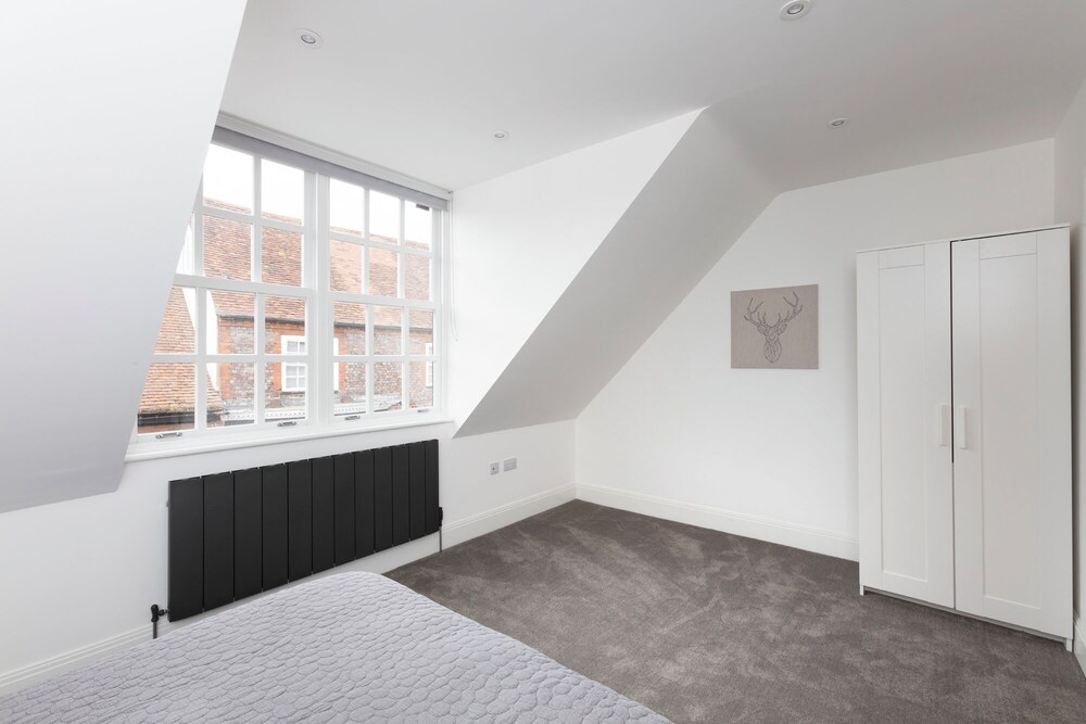 Hampden Apartments - The William - Slough