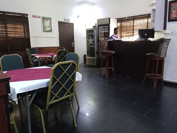 Degok Hotel Annex - Abuja