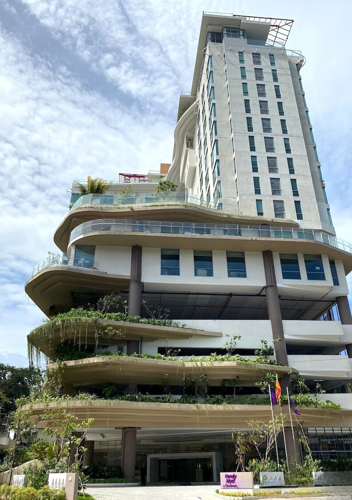 Kandy Myst By Cinnamon - Kandy