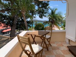 Suite Deluxe, 1 cama king-size, vista para o oceano | Terraço/pátio interior