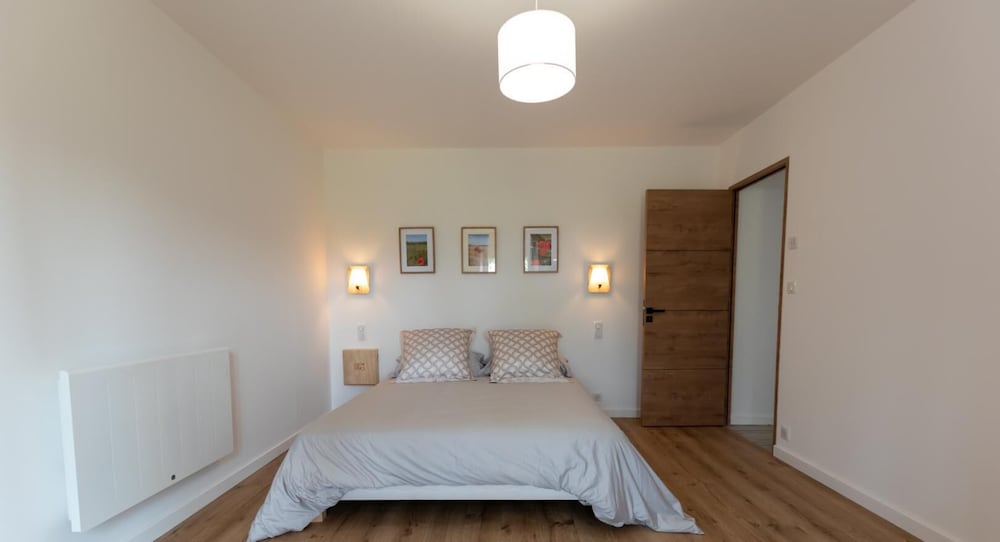 Flo's Little House - Chaintrix-Bierges | Vrbo