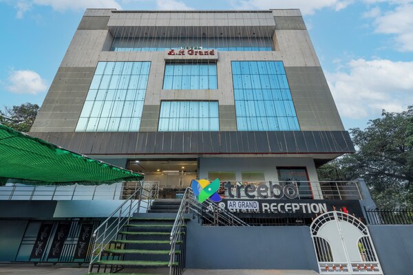 Treebo Ar Grand, Gajuwaka - Visakhapatnam