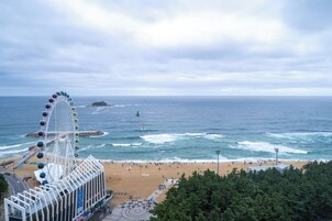 Studio Ocean | Vista para praia/oceano