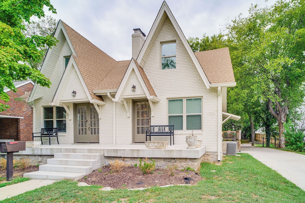 Walk To Five Points: East Nashville Home W/ Yard! - Nashville, TN