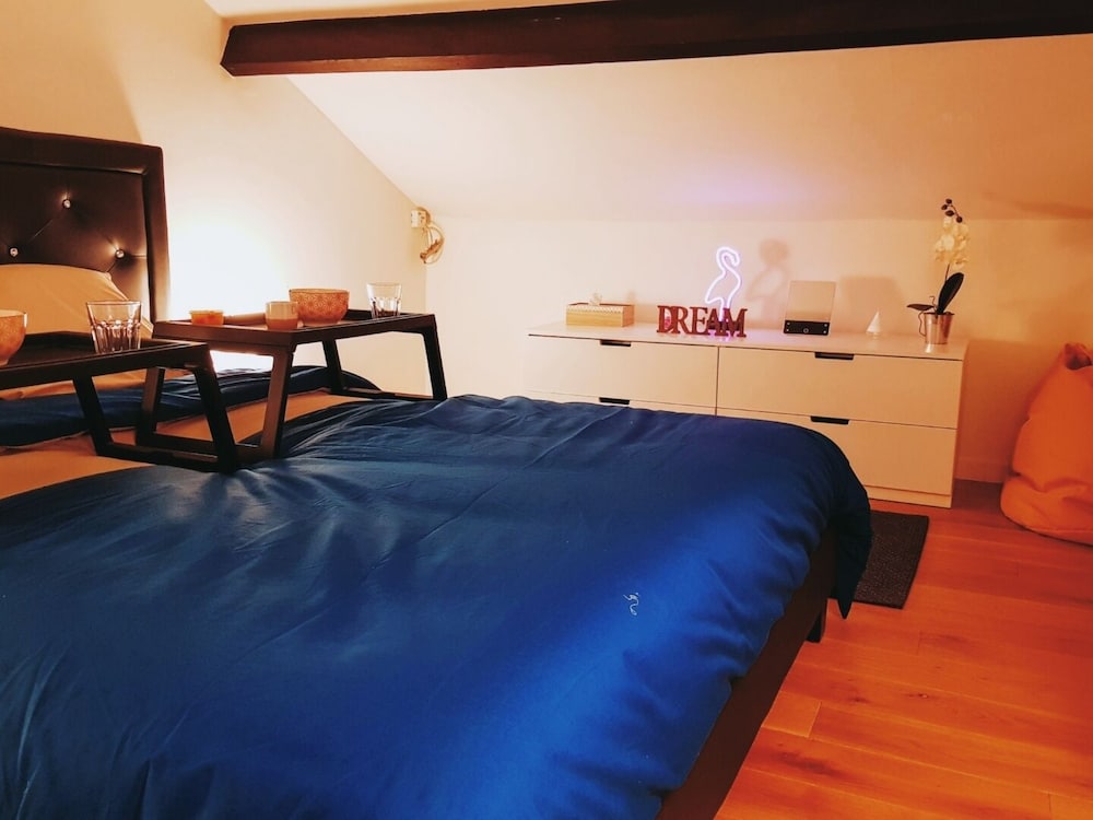 Cosy Bungalow 15 Min From Paris, 300m From Train Station - Chatou