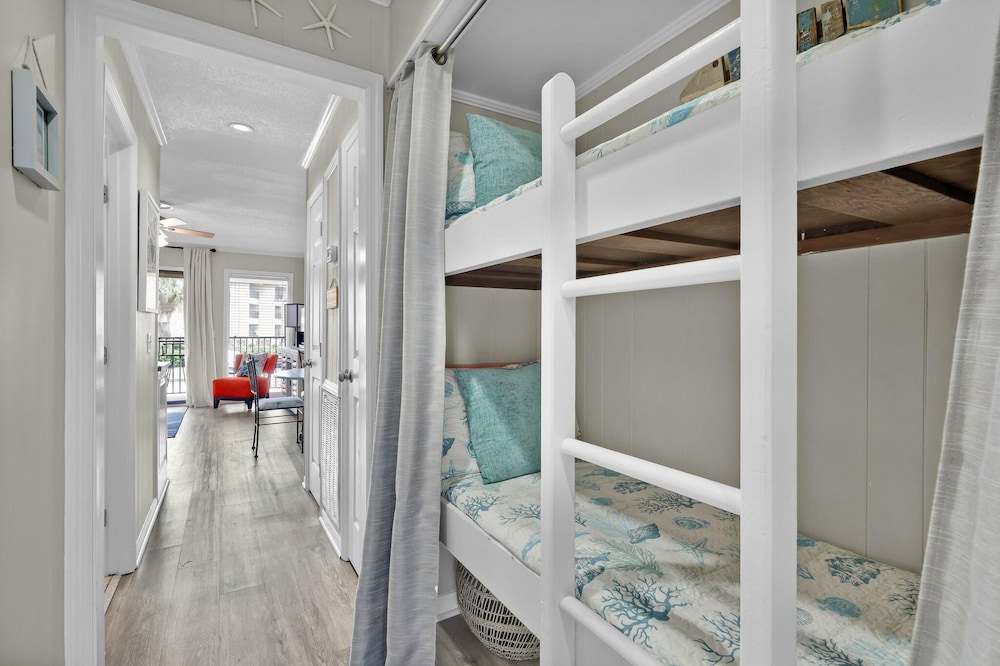 Ov A-104 Ocean Villa - Ocean Front Resort Sleeps 6 - Hilton Head Island, SC