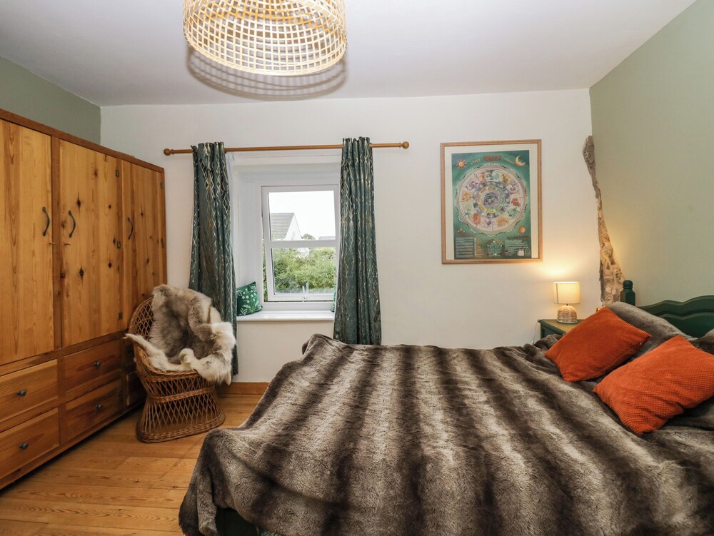 WHITECROFT NOOK, with open fire in Gosforth - Gosforth | Vrbo