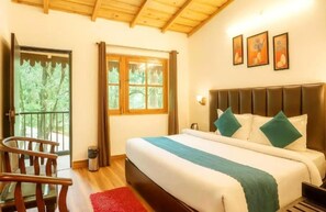 Quarto Duplo Exclusivo, varanda | Quartos insonorizados, ferro/tábua de engomar, Wi-fi grátis 