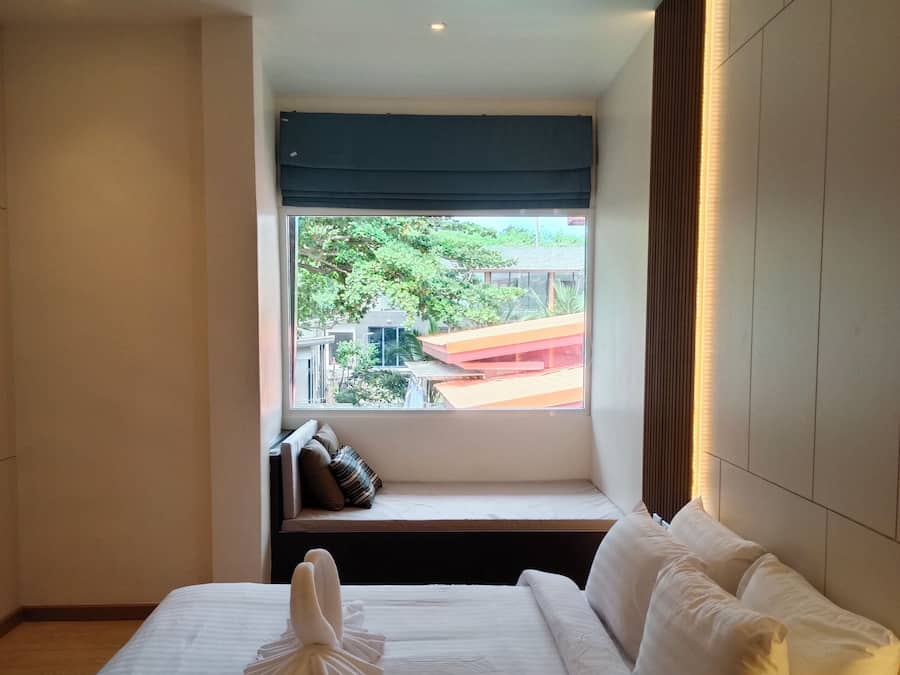 Espaço de trabalho para notebook, Wi-Fi de cortesia