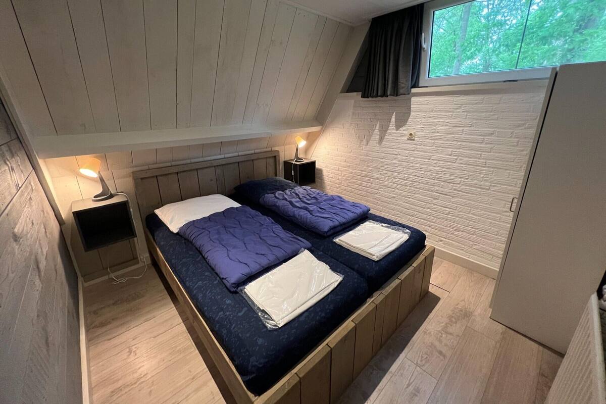 Casa conforto, 3 quartos | 6 quartos, individualmente mobiliados, roupa de cama