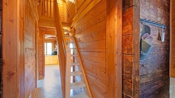 Apartamento Clássico, 4 quartos | Interior