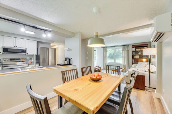 Greenbrier River Retreat W/ Deck - Steps To Trail! - Hillsboro, WV