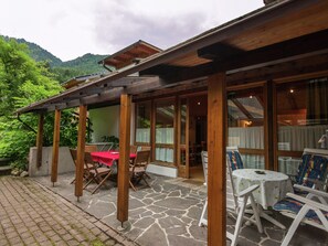 Apartamento Clássico, 2 quartos | Varanda