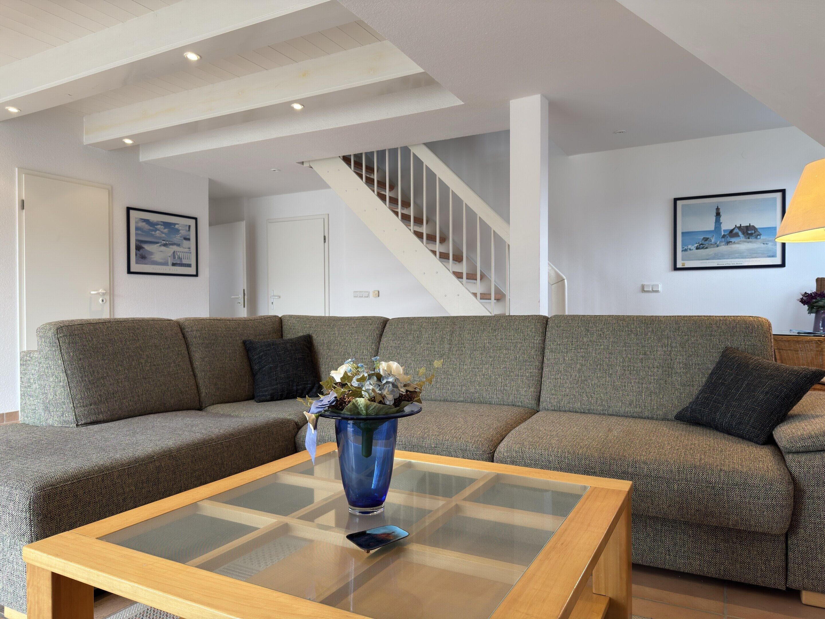 Apartamento clássico, 3 quartos | Sala de estar