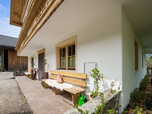 Lovely Apartment In Hainzenberg Next To Forest - Zell am Ziller