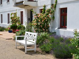 Apartamento conforto, 2 quartos | Sacada