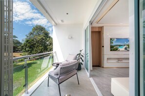 Suite Superior, 1 quarto, varanda, vista para o jardim | Terraço/pátio interior
