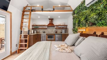 Villa de Luxo, vista para o pátio | 1 quarto, roupa de alta qualidade, camas de colchão viscoelástico