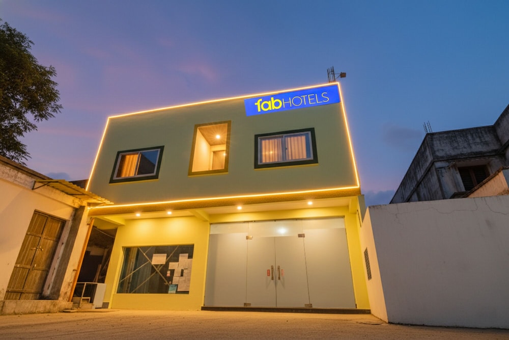 Fabhotel Somnath - Ujjain