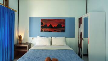 Quarto Duplo Standard, 1 cama king-size, vista para o jardim | Quartos insonorizados, Wi-fi grátis, roupa de cama fornecida