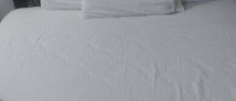 Quarto Duplo Deluxe | Quartos insonorizados, ferro/tábua de engomar, Wi-fi grátis