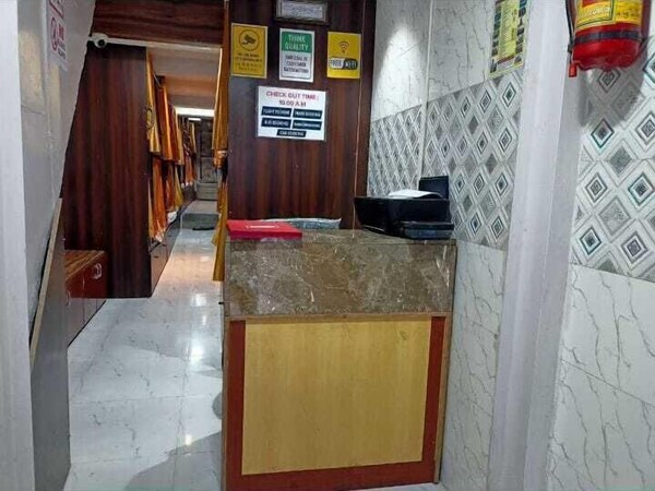 Golden View Dormitory - Mumbai