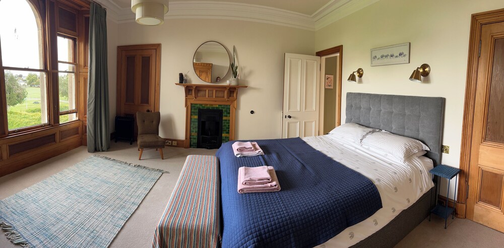 Victorian Home in Moray; superb location for exploring the area ...