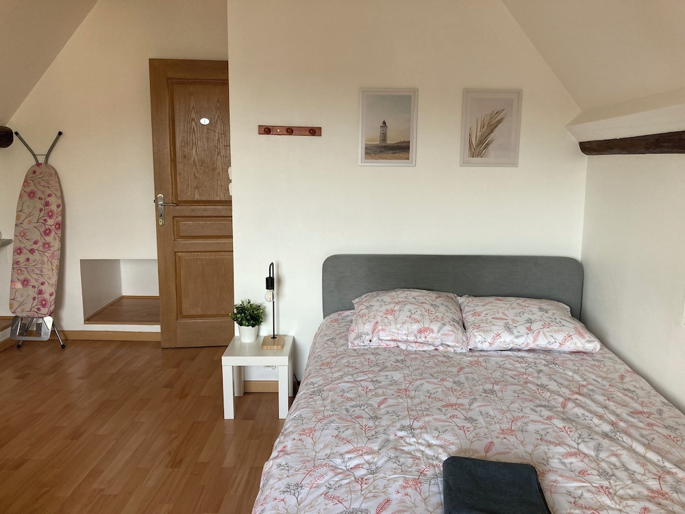 Spacious 3-bedroom Apartment 5 Minutes Walk To Longwy Train Station - Longwy