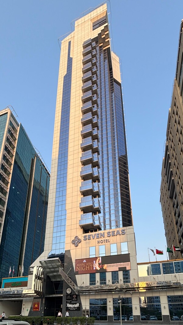 Seven Seas Hotel - Sharjah
