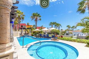 Casa família | Piscina particular