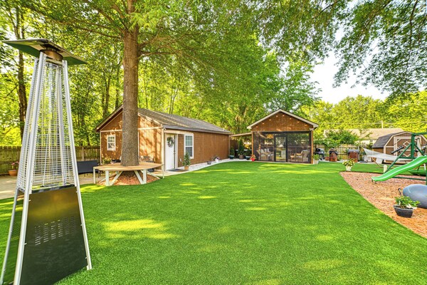 Home W/ Hot Tub, Playset & Grills In Clarksville! - Clarksville, TN