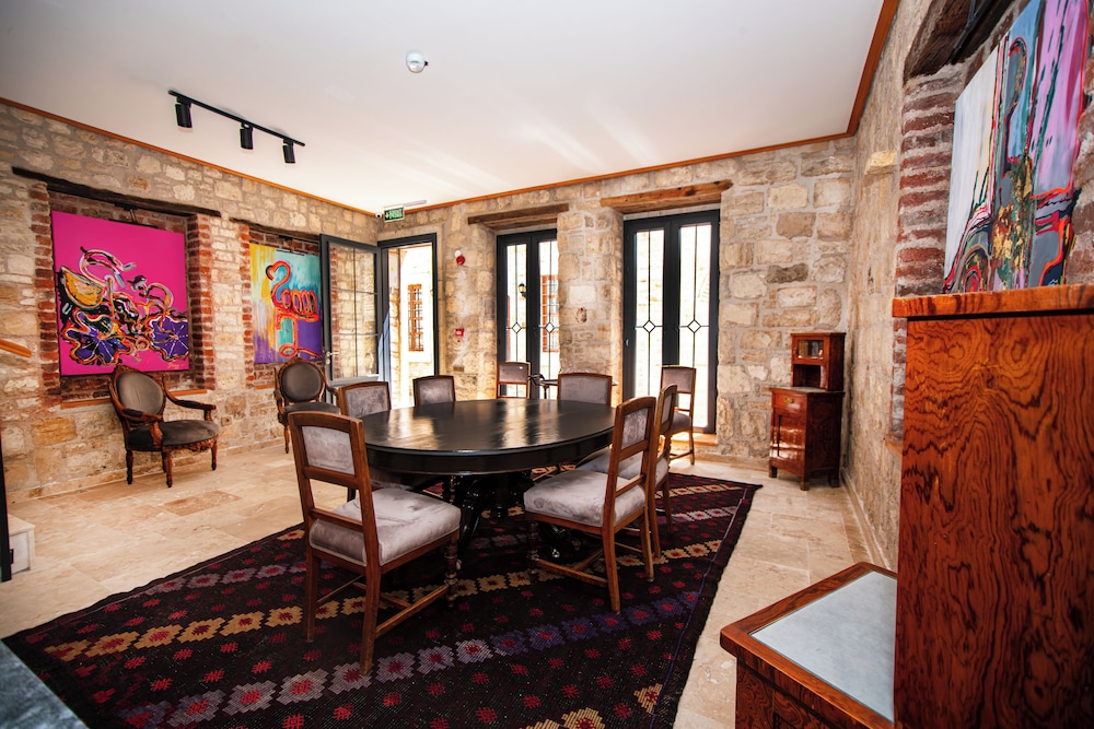 Dervis Bey Konagi - Urla