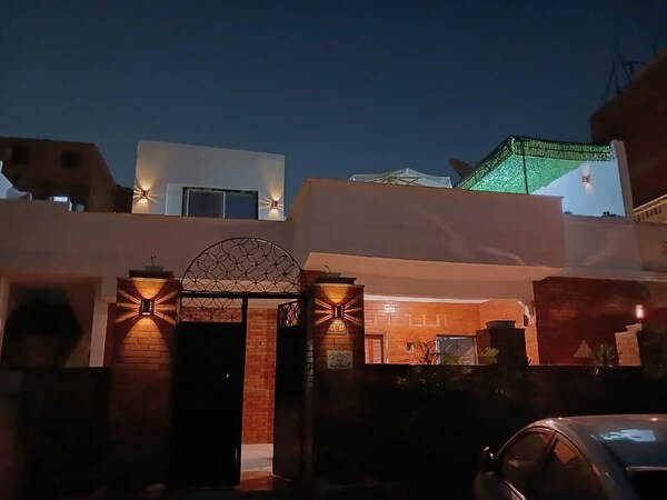 Pyramids Third Eye - Égypte